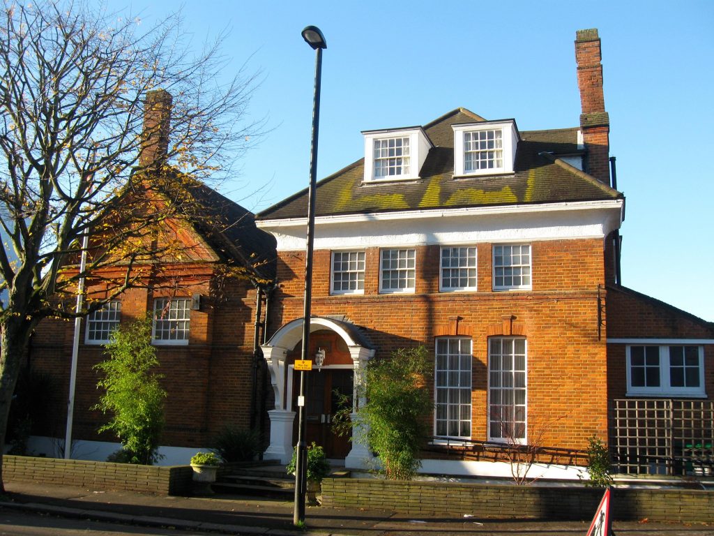 Day Retreat at London Buddhist Vihara | Damsara